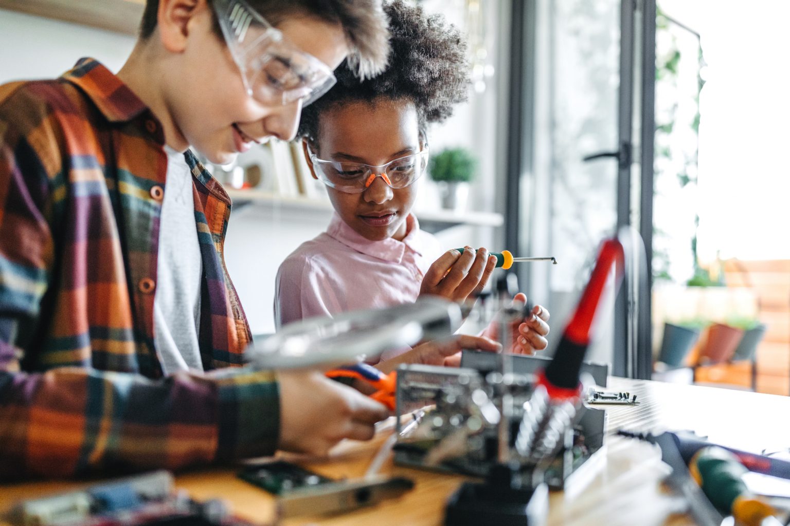 How to Create Engaging and Effective STEAM Learning Environments - FOSS